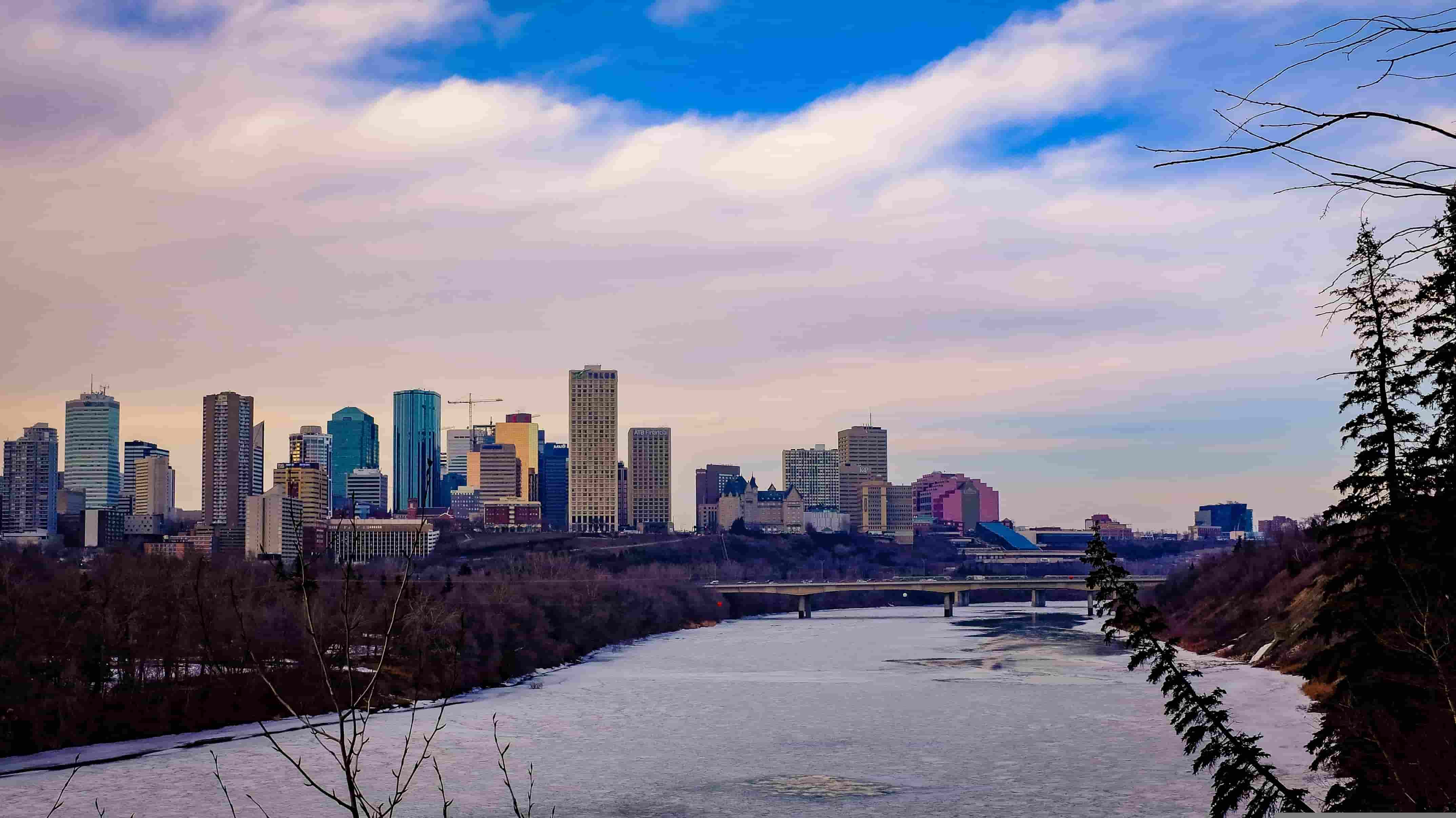 Business Class Flights Edmonton | Affordable Luxury Canada